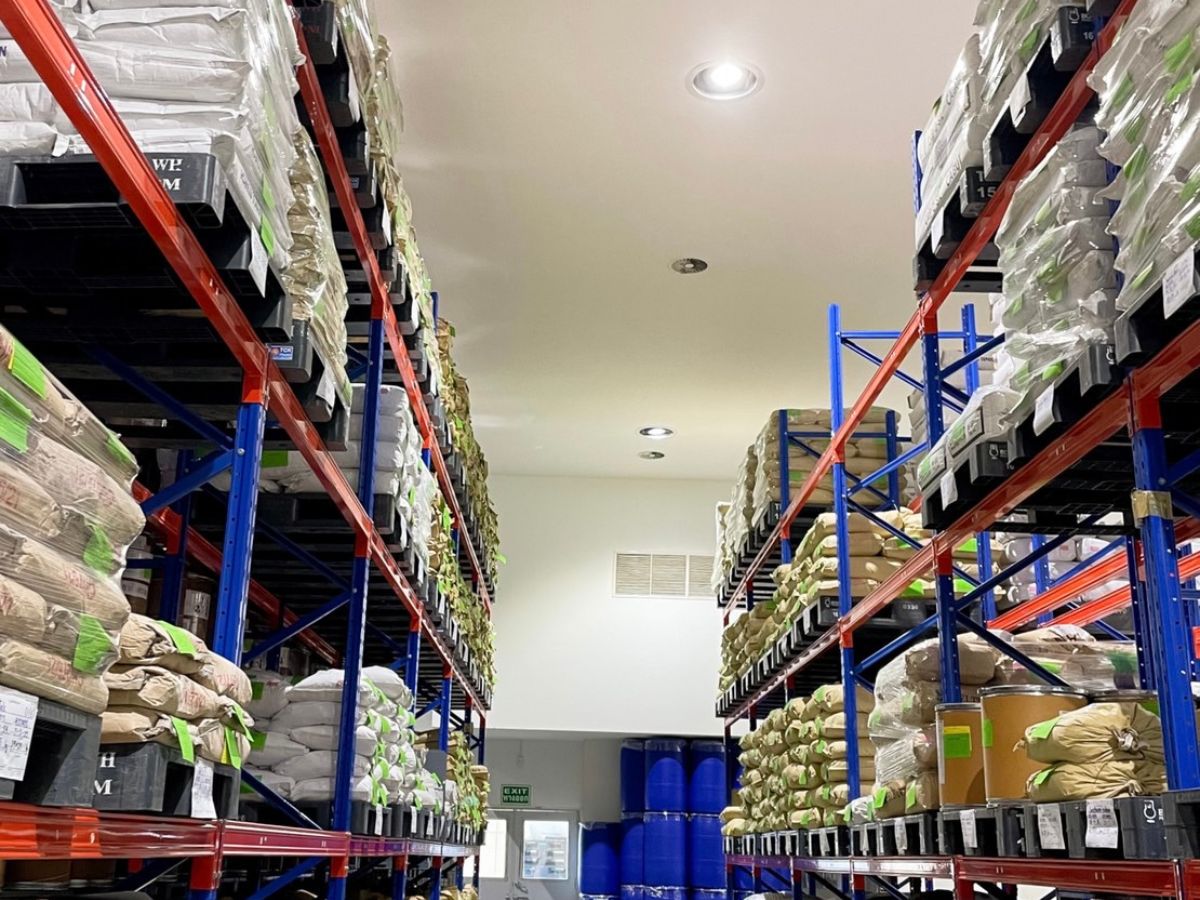 TEMPERATURE AND HUMIDITY DISTRIBUTION - Clean Room Validation ...